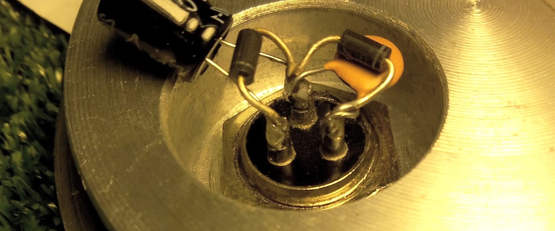 How Does an Ionization Chamber Work?